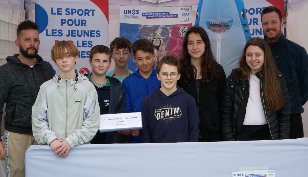 Les nageurs se classent 10ème de France !!! – Collège Albert JACQUARD